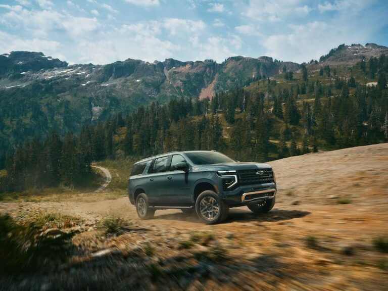 The Suburban is the Largest SUV in the Chevrolet Family - AutomotorPro.com